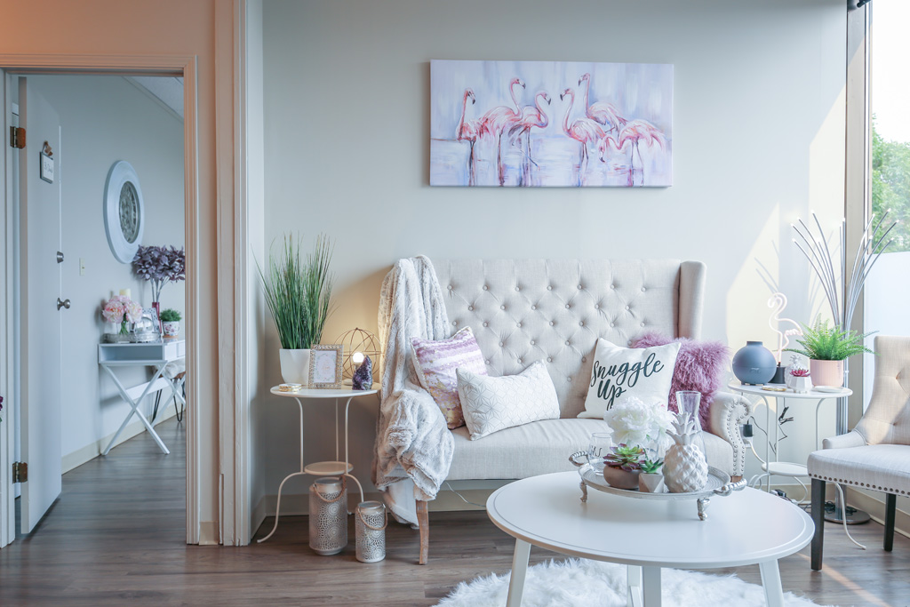 Missy Glow - Lashes, Spray Tanning, Accessories and Training